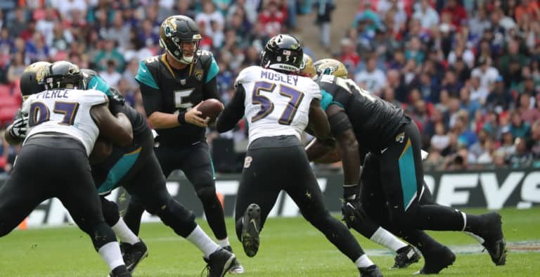 The Real Disadvantages And Risks of (American) Football - Sportsver